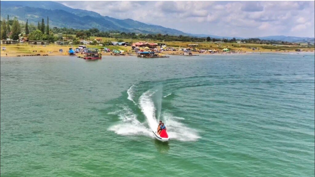 Encuentra Tu Oasis De Tranquilidad: Descubre El Relajante Lago Calima Y ...